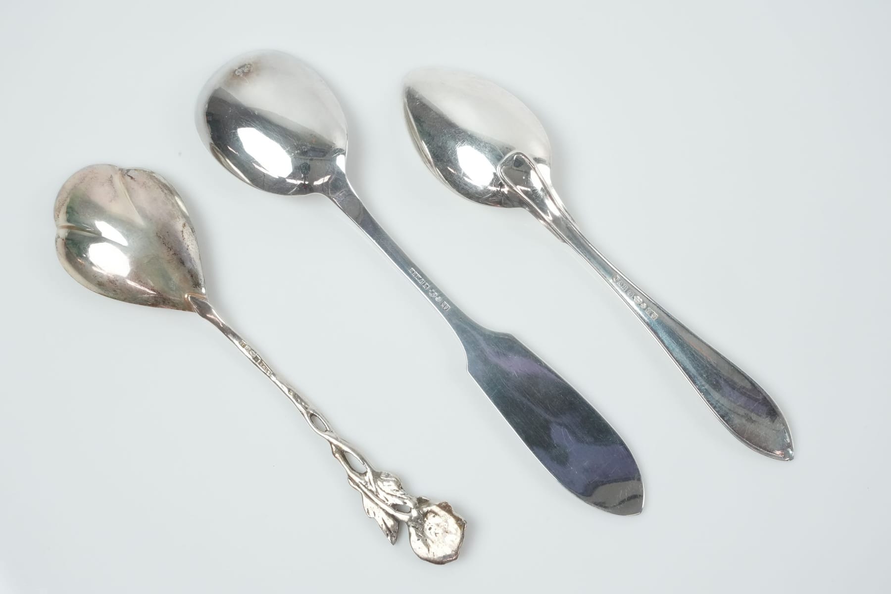 SKEDAR, 3 st, silver, bl.a. "Skytte", GA… | Auktion.se