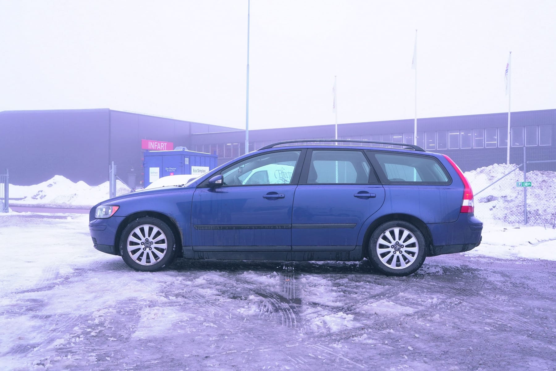 VOLVO V50 Kombi, 2,4 - 2005 | Auktion.se
