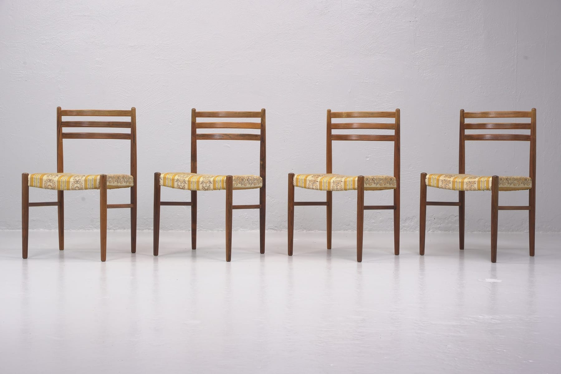 NILS JONSSON, stolar, 4 st, Troeds, 1950… | Auktion.se