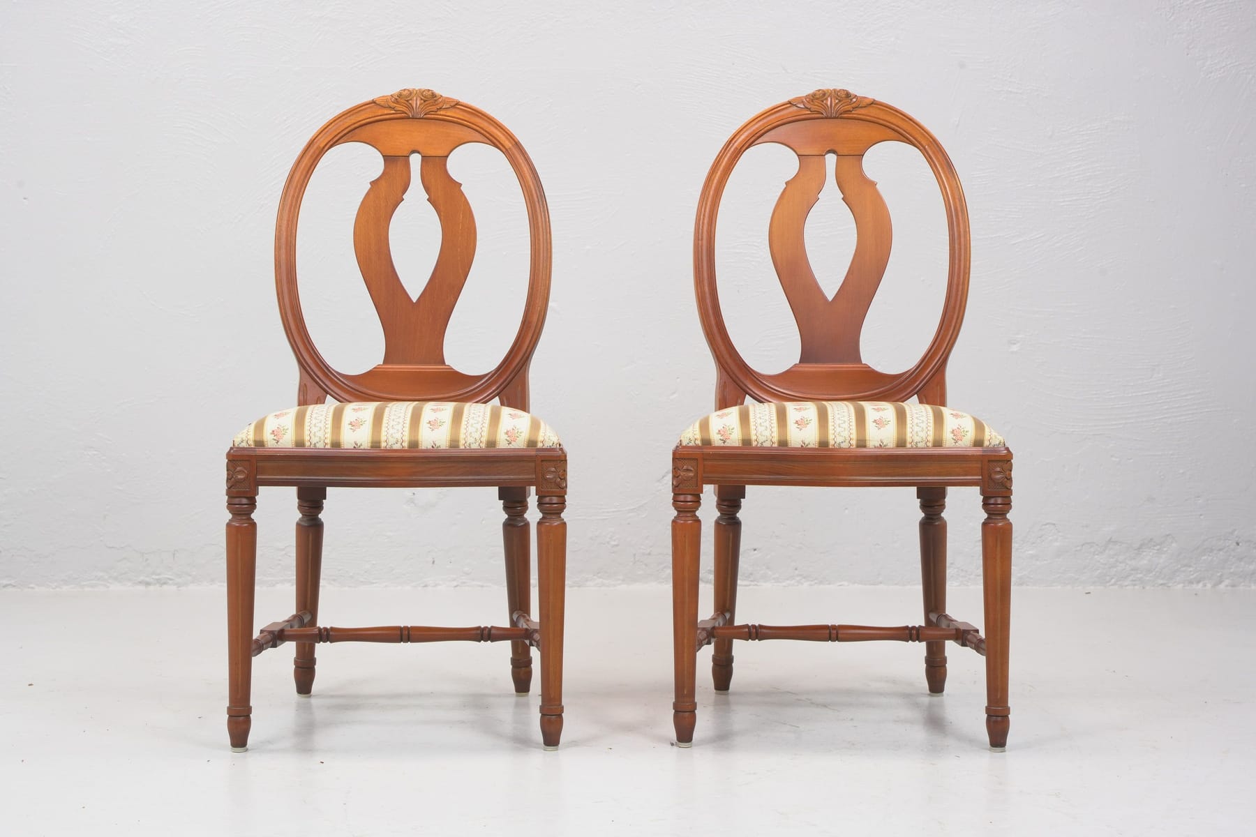 STOLAR, 4 st, gustaviansk stil, City Mö… | Auktion.se