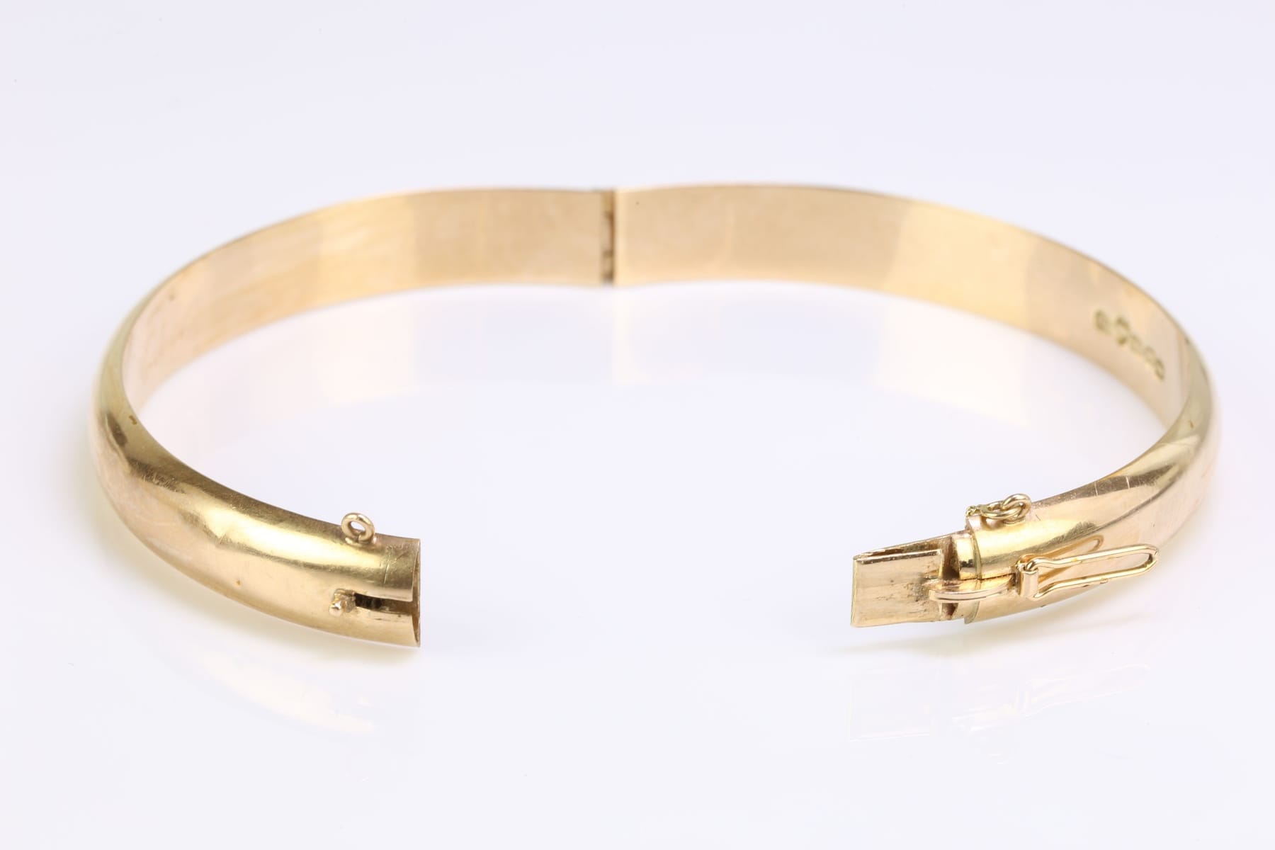 ARMRING, guld, 14 k, ca 11,98 g, Esko Nu… | Auktion.se
