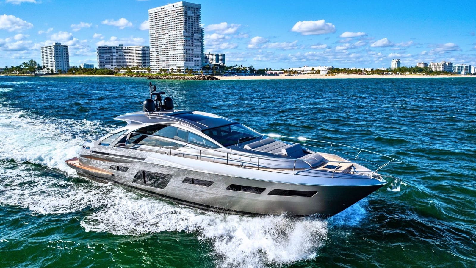 70 foot Luxury Yachts For Sale - IYC