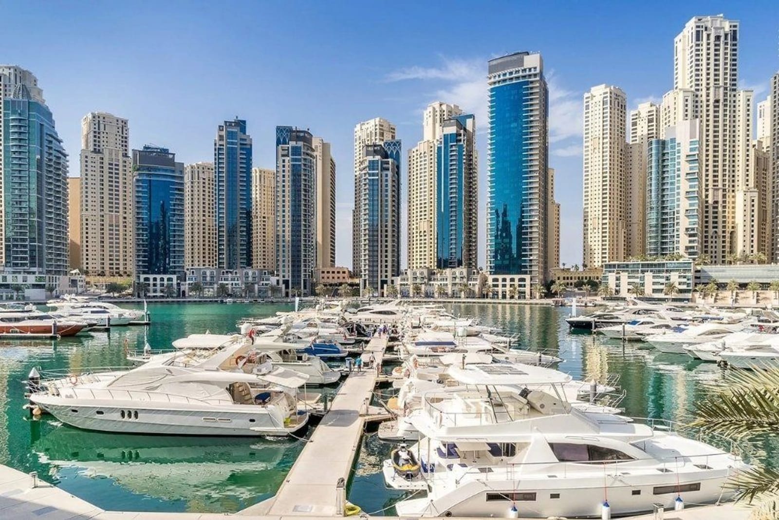 The Top 8 Yacht Clubs Worth Visiting Around the Globe