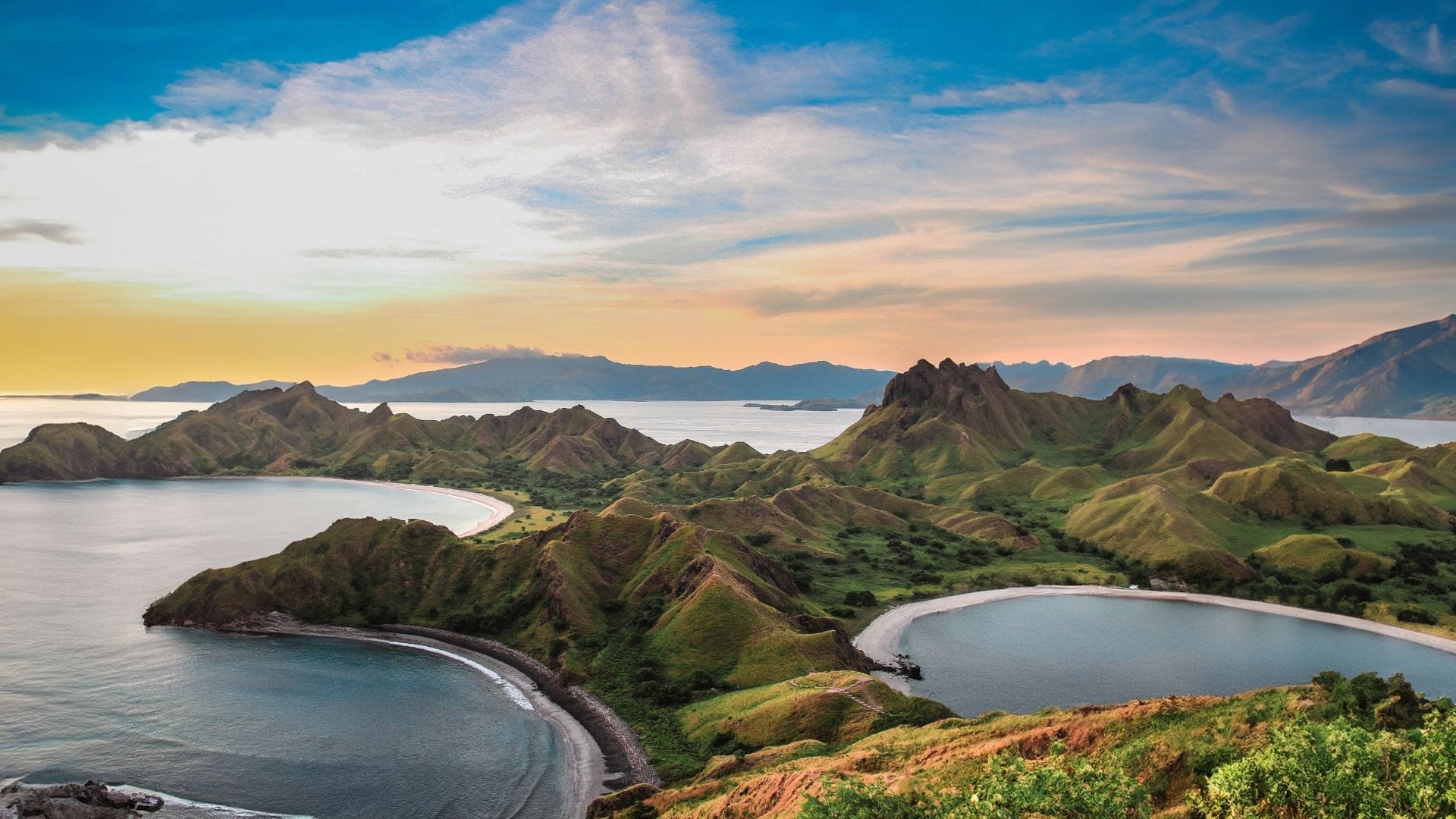 Winter Escape: Why Indonesia Is The Ultimate Yacht Charter Destination