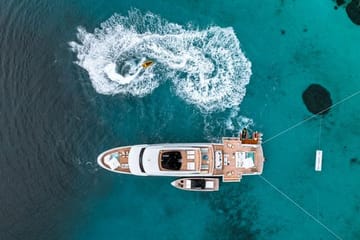 A Year-Round Yachting Calendar: Where to Go When