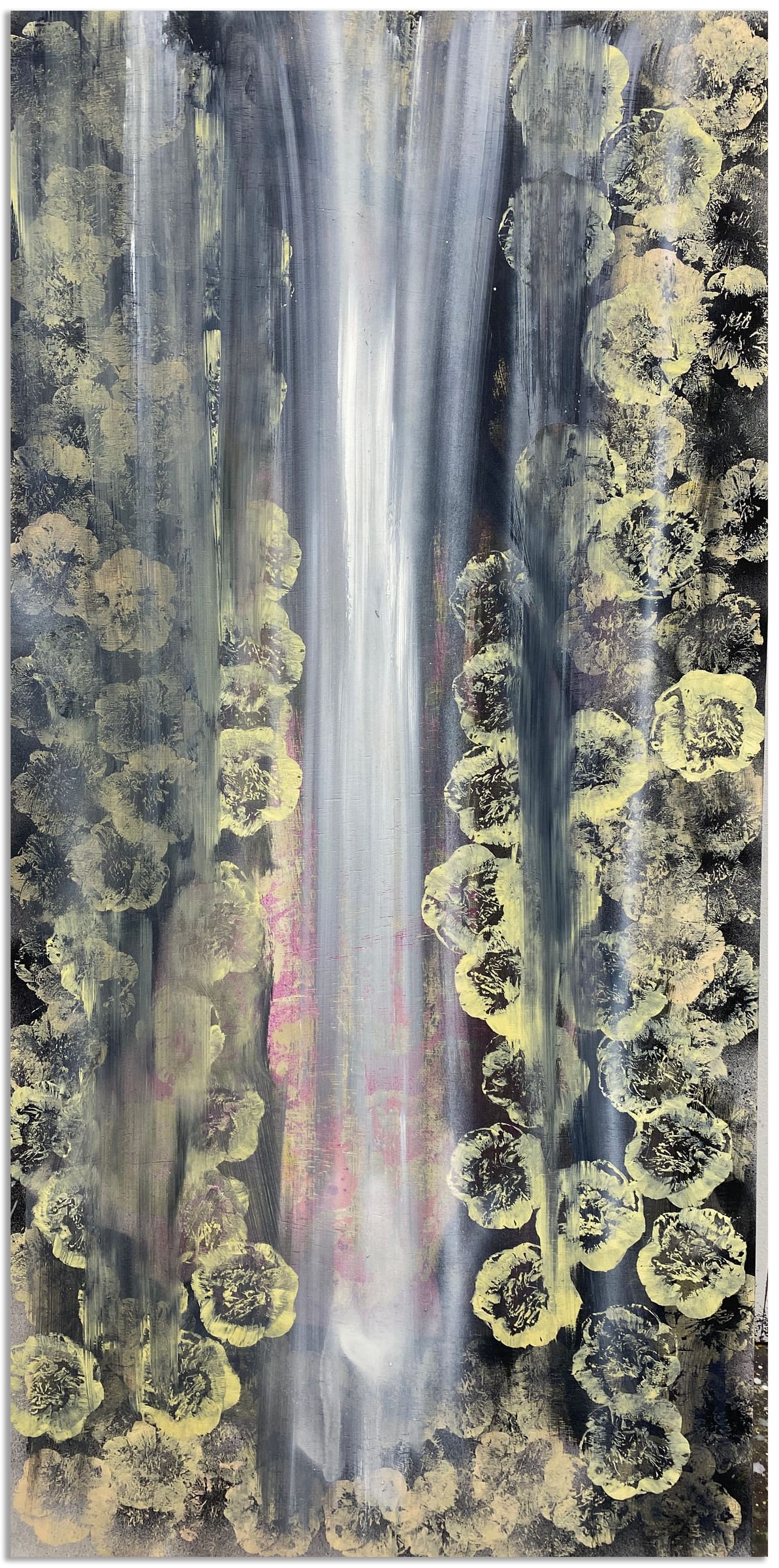 Dan Kyle represented by Edwina Corlette - Contemporary Art Gallery Brisbane