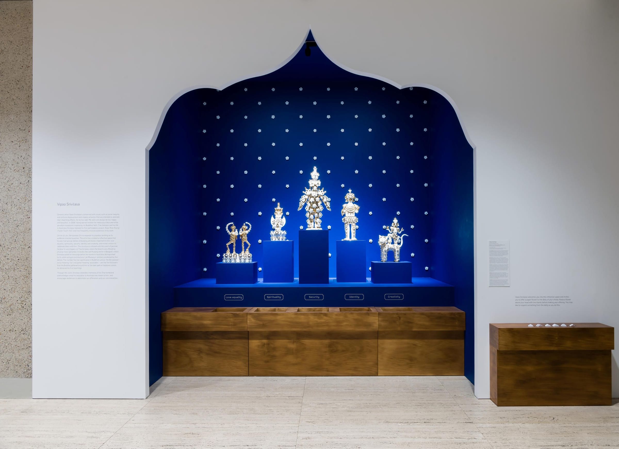 VIPOO SRIVILASA | EDWINA CORLETTE