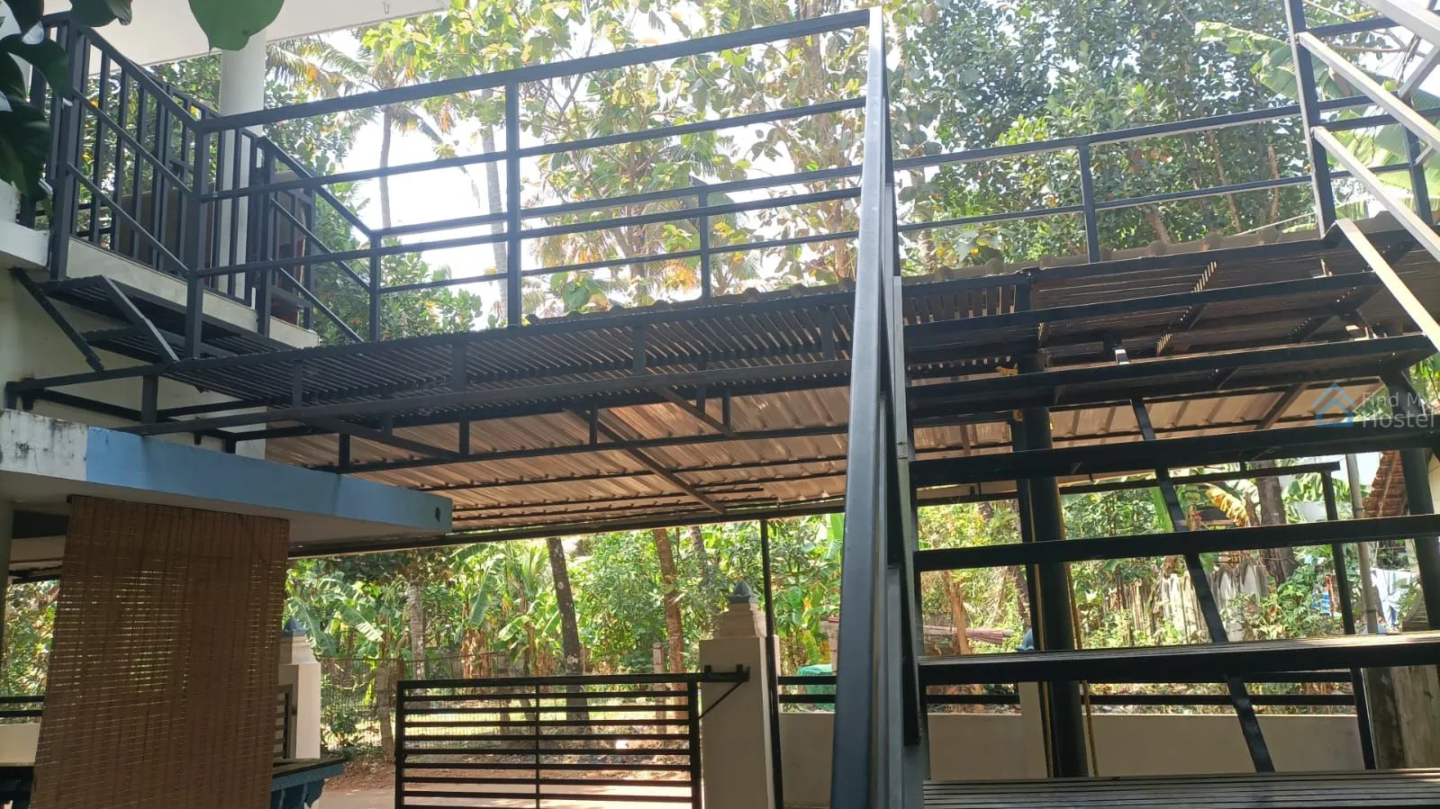 Subina Mahal Affordable men,women's hostels in Thrissur Town ...