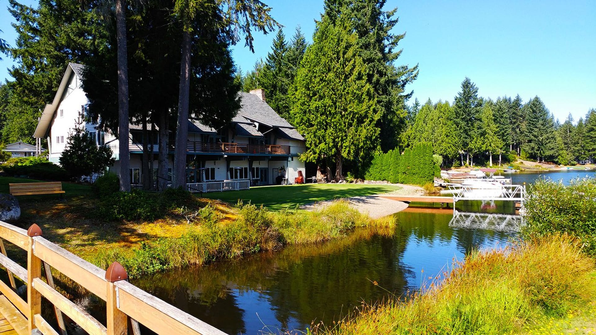 Lake Limerick Country Club - Golf Course Information | Hole19