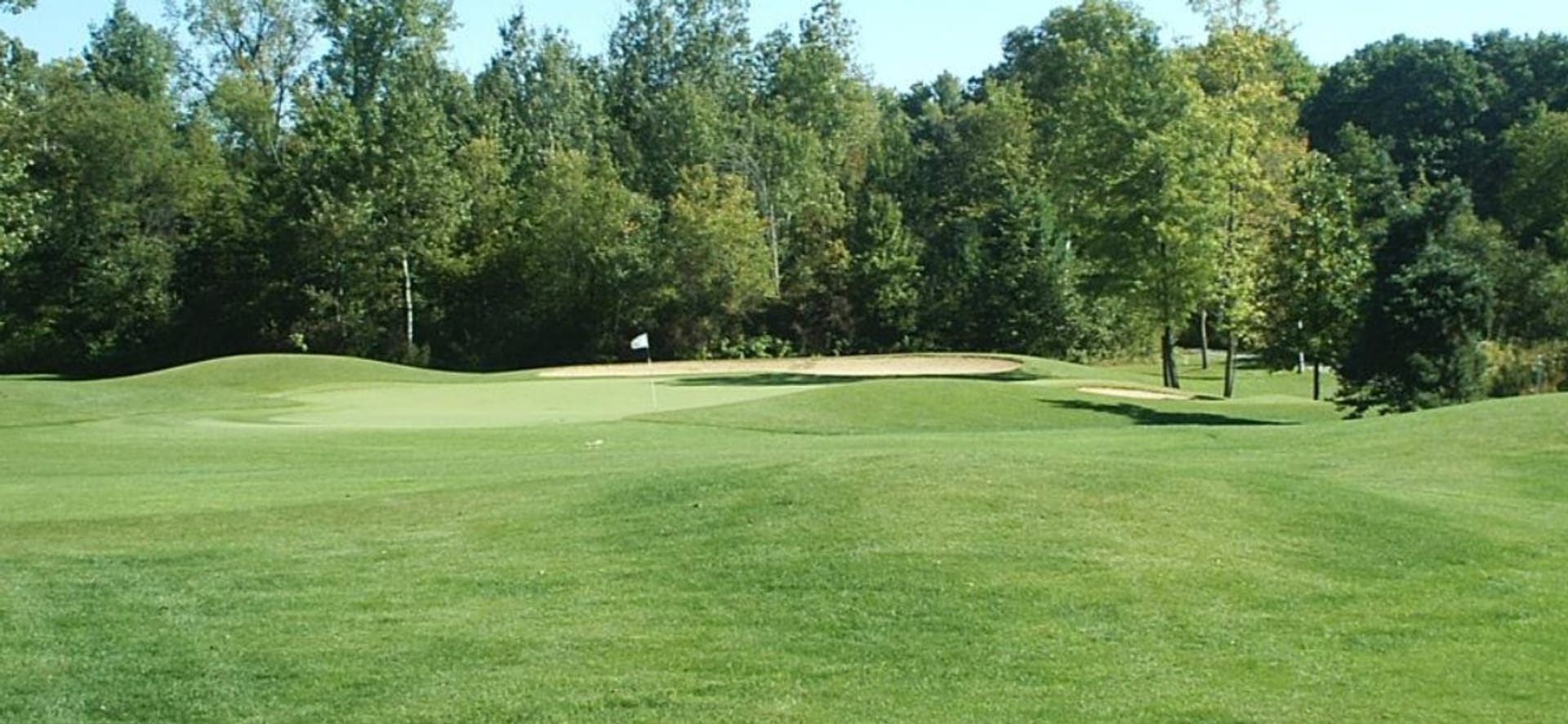 Village Green Golf Club - Golf Course Information | Hole19