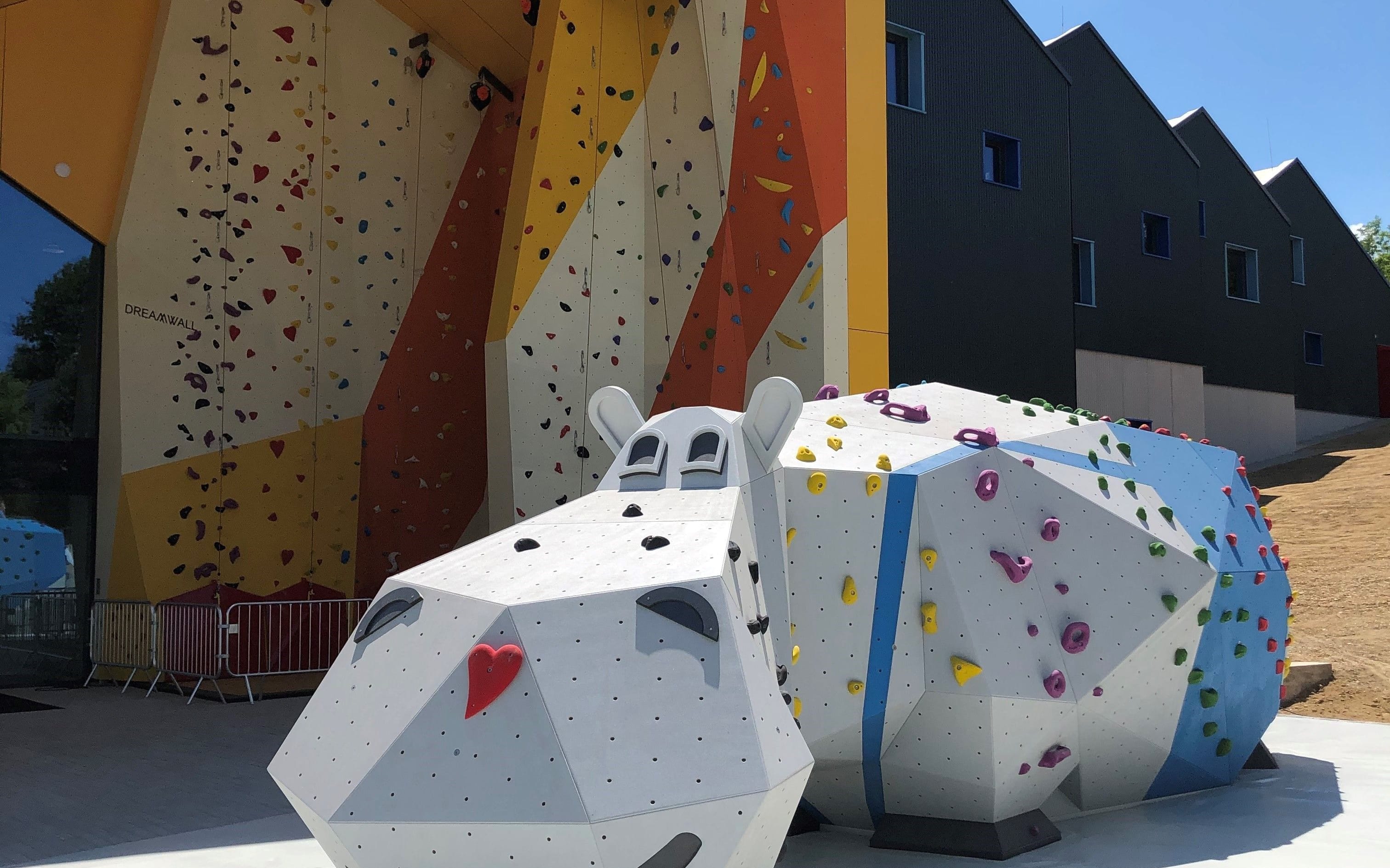 Bouldering Walls & Climbing Walls | Playlife