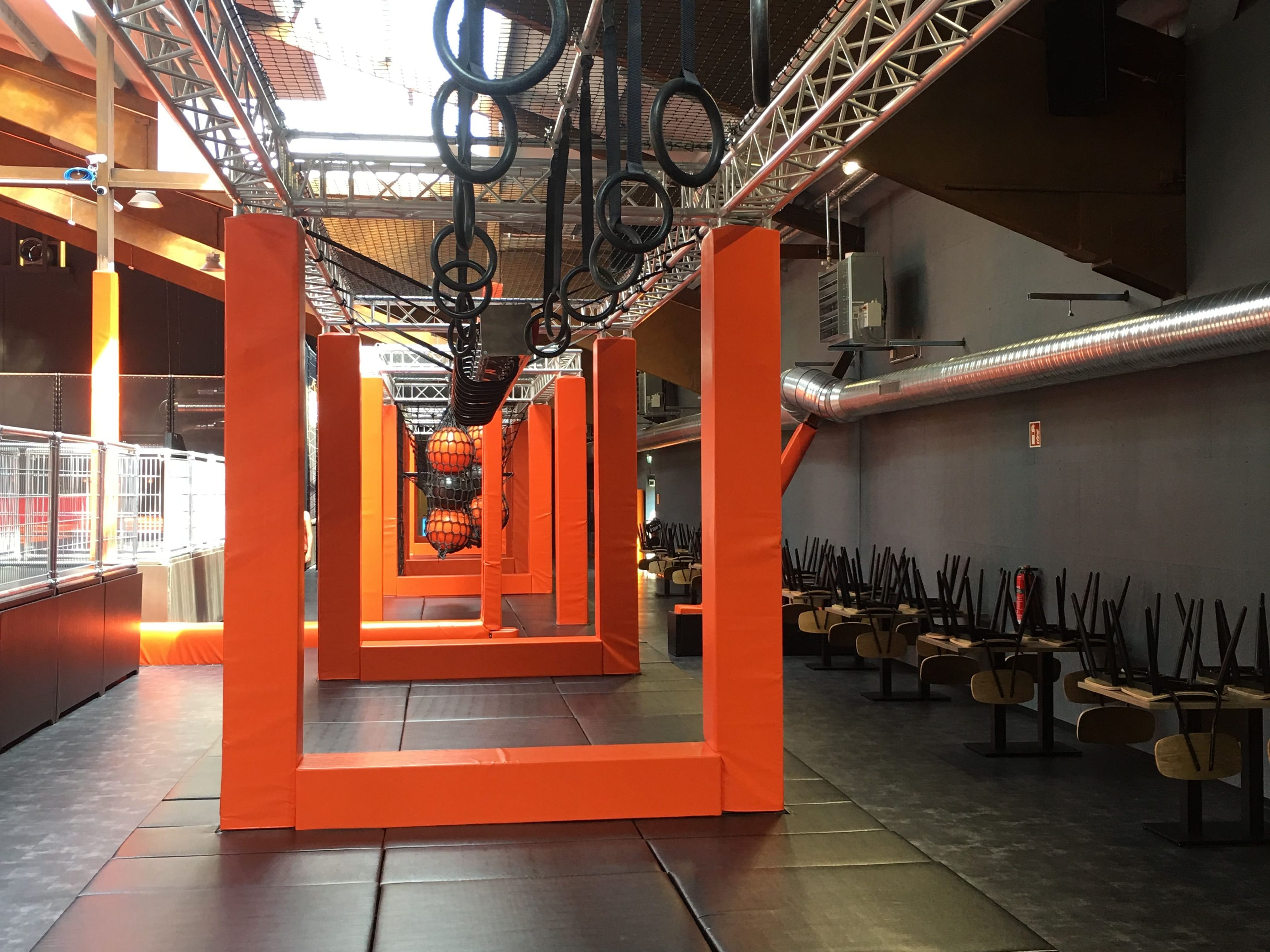 World of Jumpers & Jumpers Kids World Trampoline Park