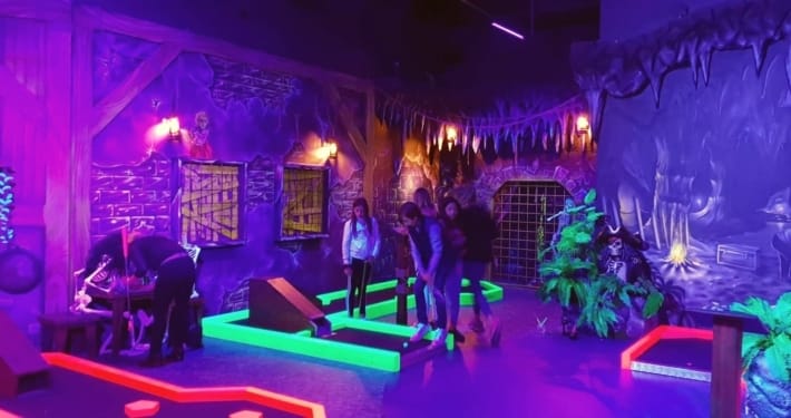 Glow 'N Golf, stunning black light mini golf for your business