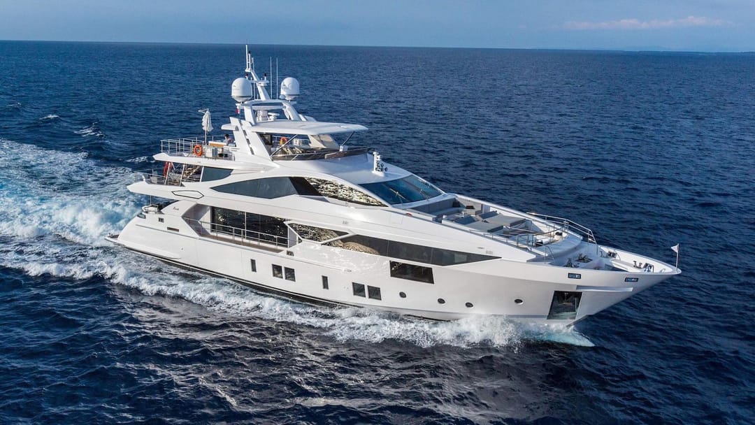 EXINITY Yacht for Sale - IYC