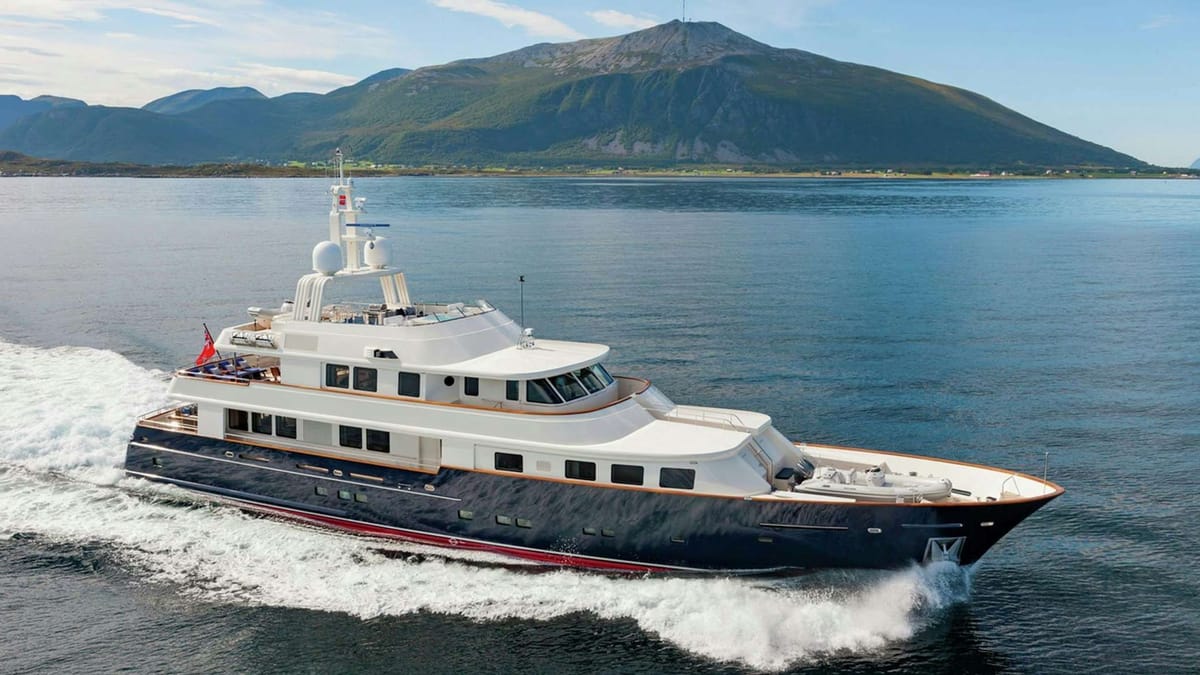 FABULOUS CHARACTER Yacht for Charter - IYC