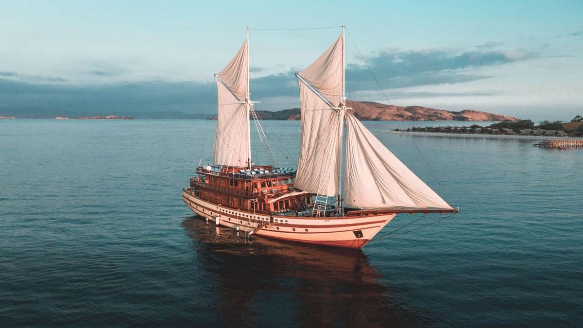 THE MAJ OCEANIC Yacht for Charter - IYC