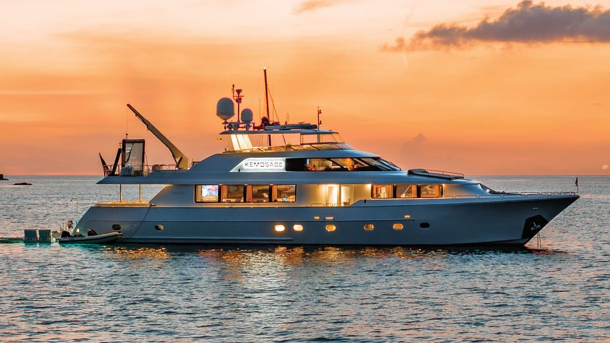 KEMOSABE Yacht for Charter - IYC