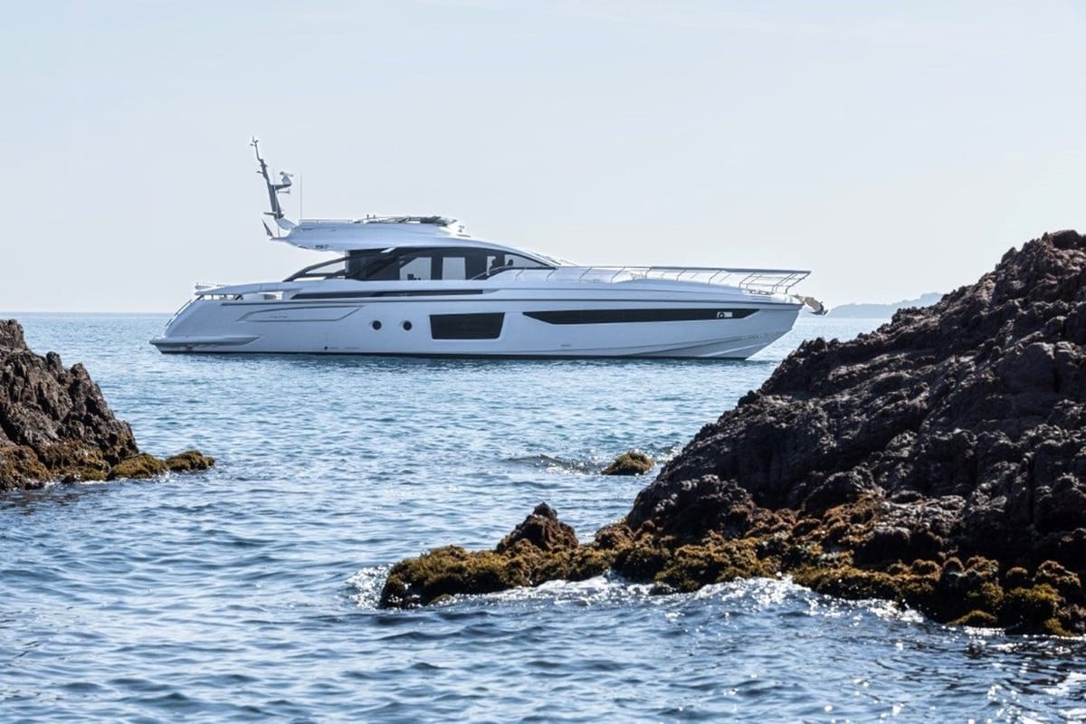 KING LIAM Yacht for Sale - IYC