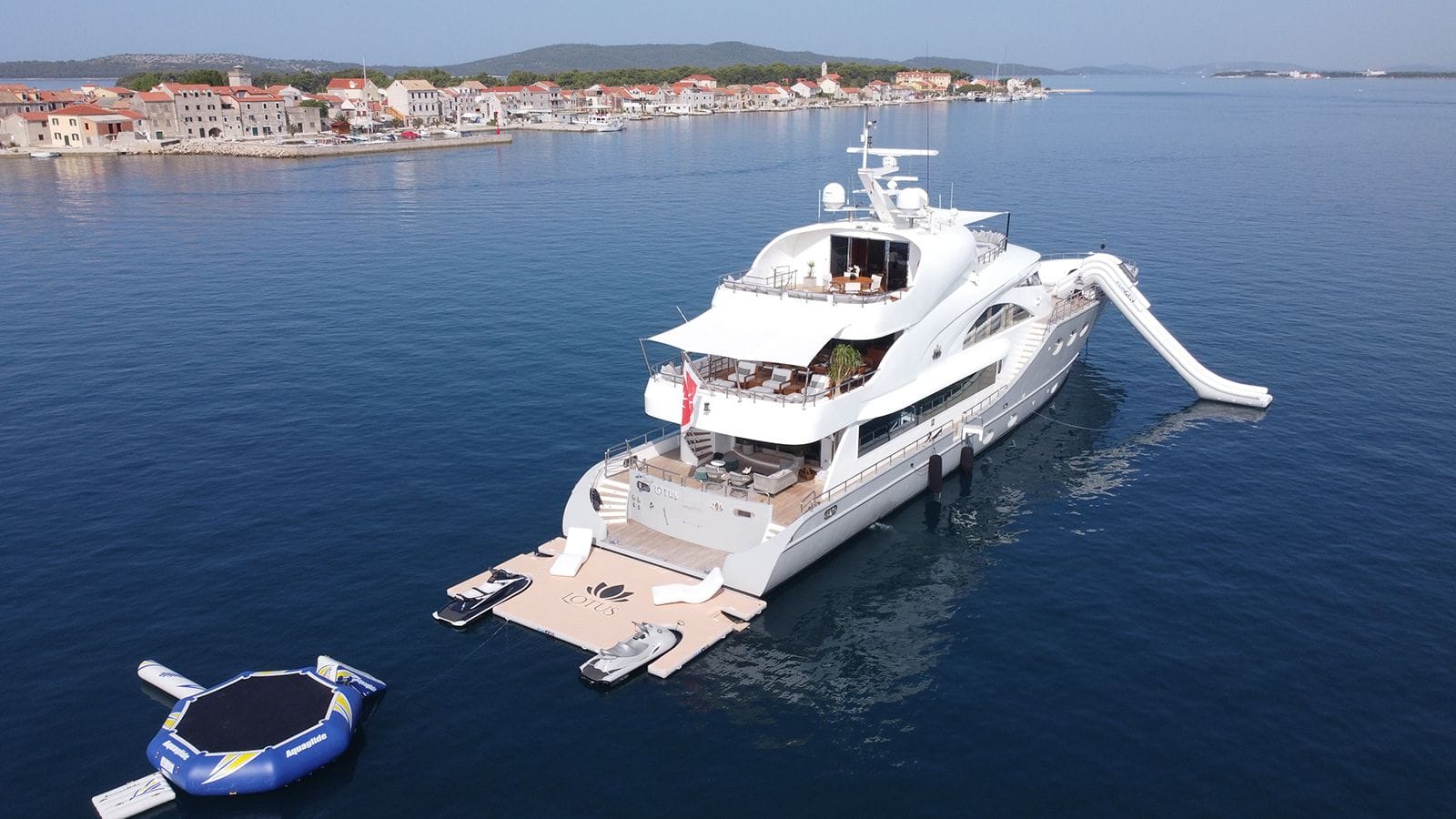 LOTUS Yacht for Charter - IYC