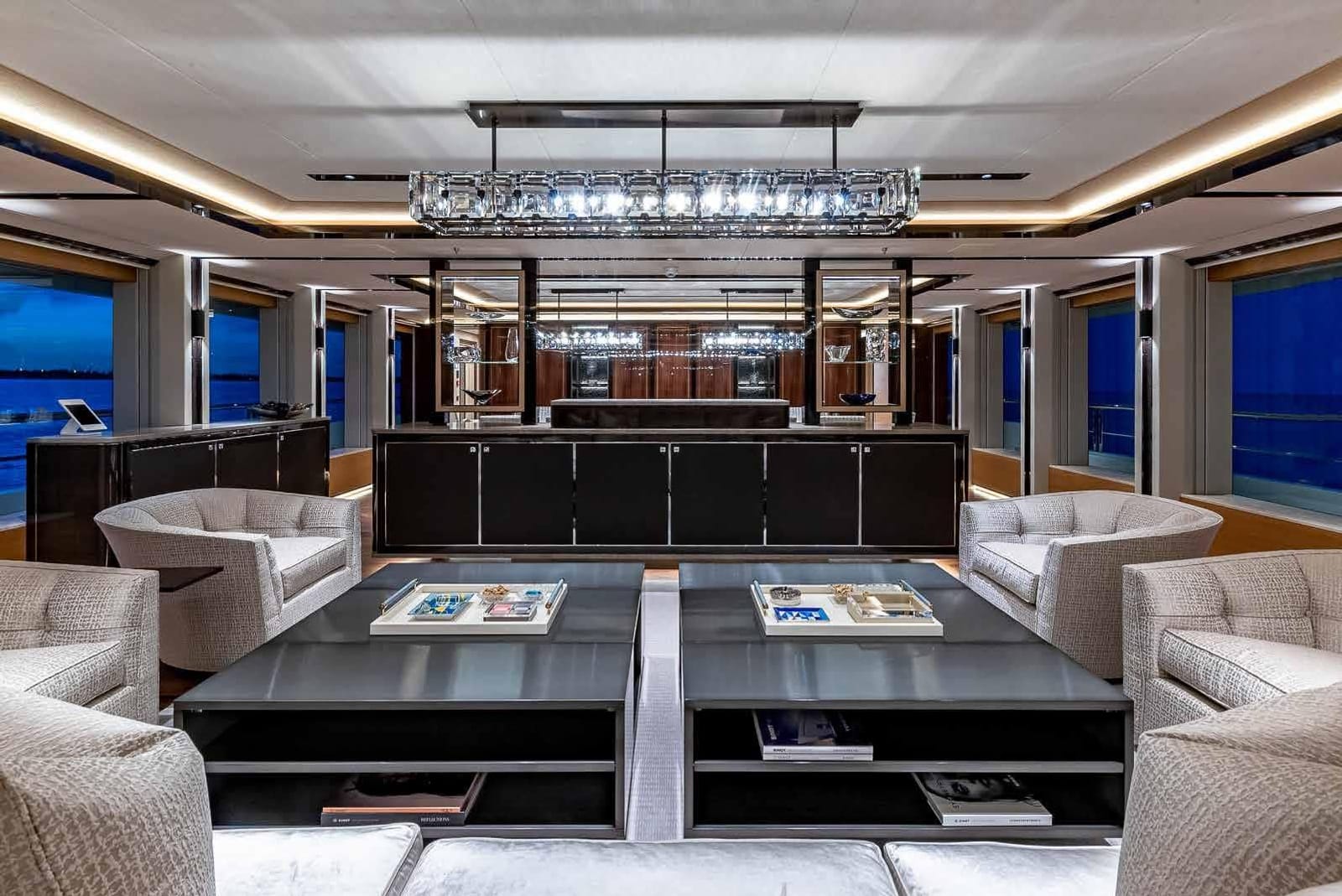 TOP FIVE II Yacht for Charter - IYC