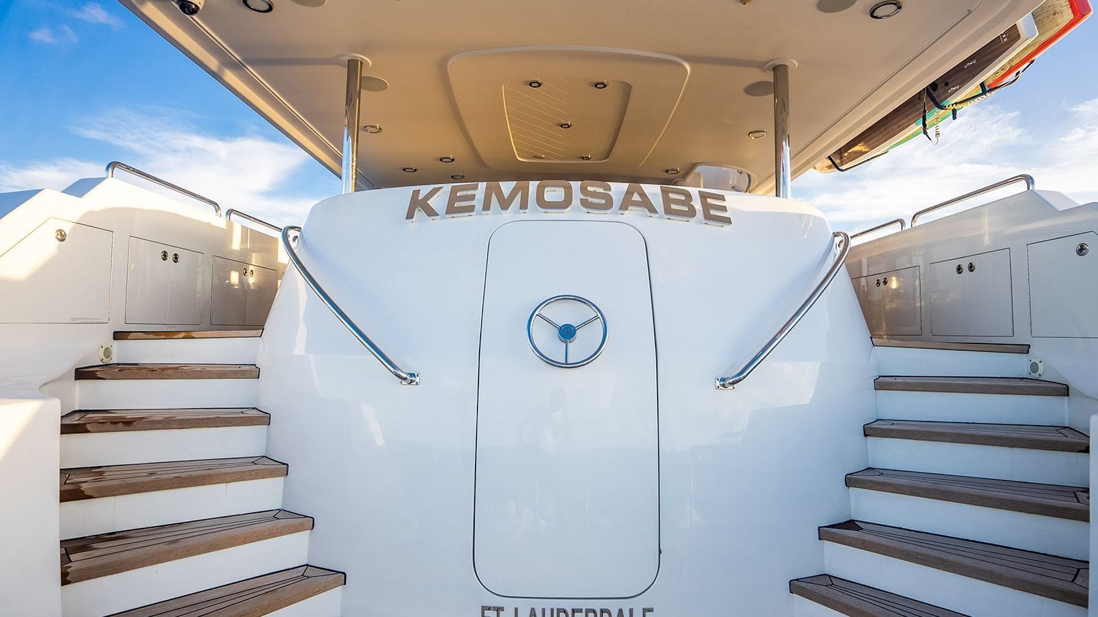 KEMOSABE Yacht for Charter - IYC