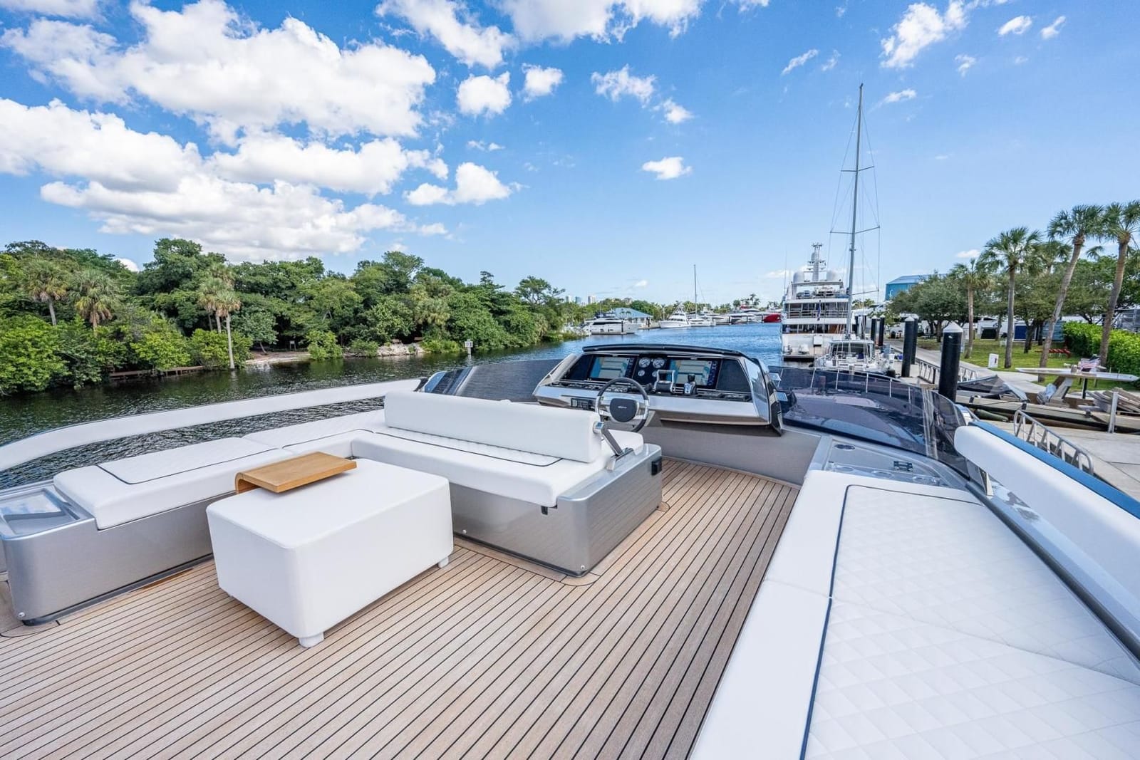 LISOLO Yacht for Sale - IYC