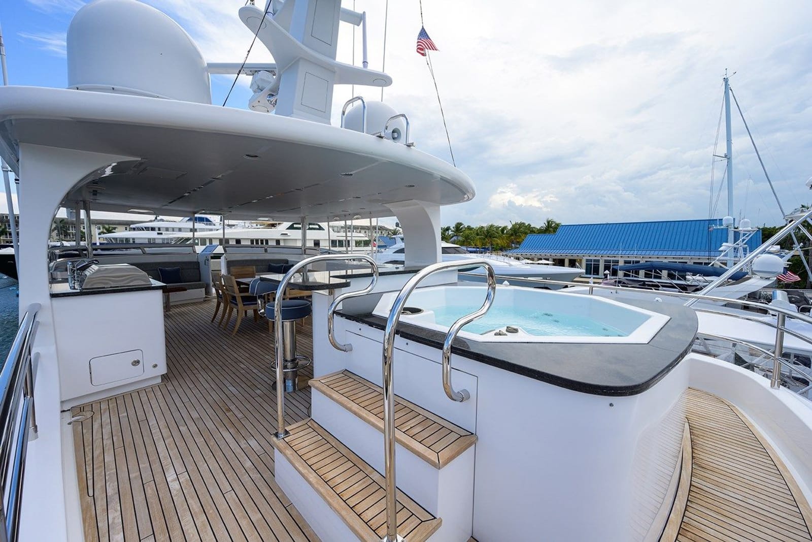 LACEY KAY Yacht for Sale - IYC