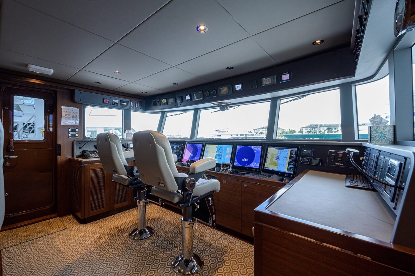 LACEY KAY Yacht for Sale - IYC