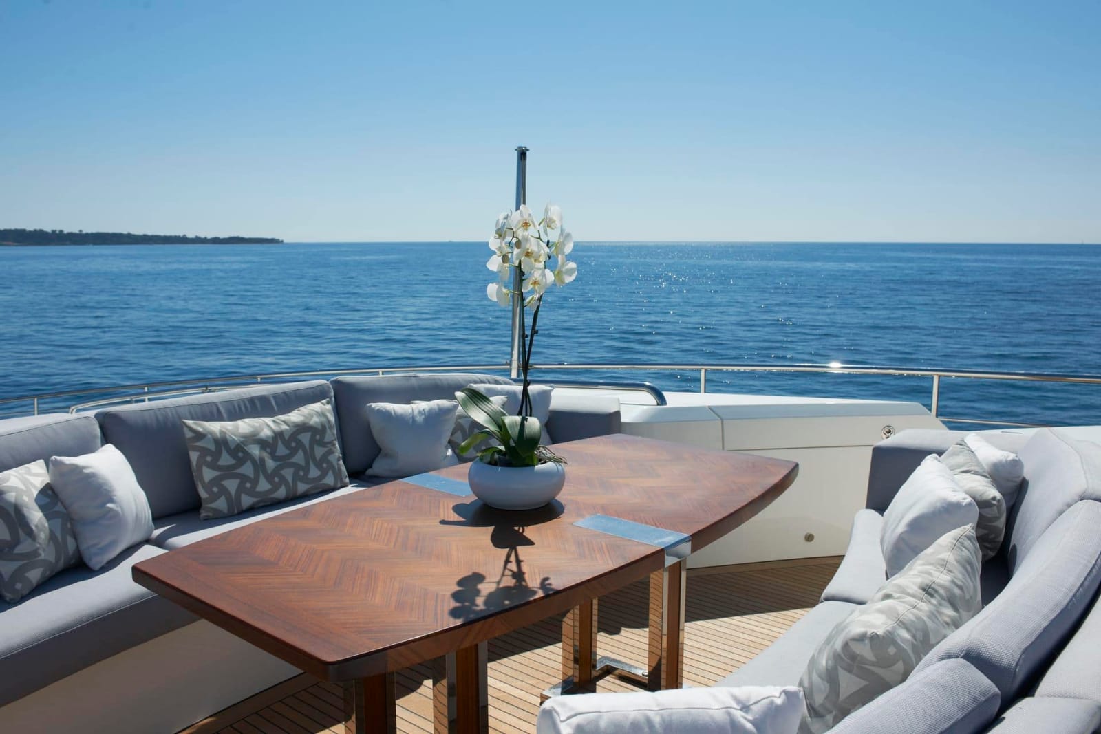 IMPERIAL PRINCESS BEATRICE Yacht for Charter - IYC