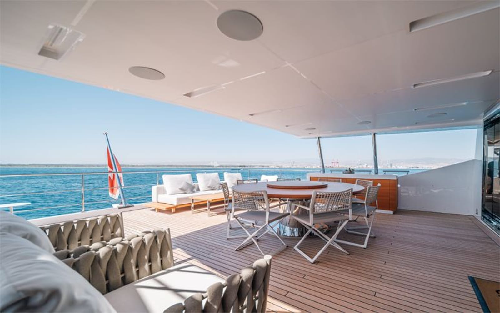 EXINITY Yacht for Sale - IYC