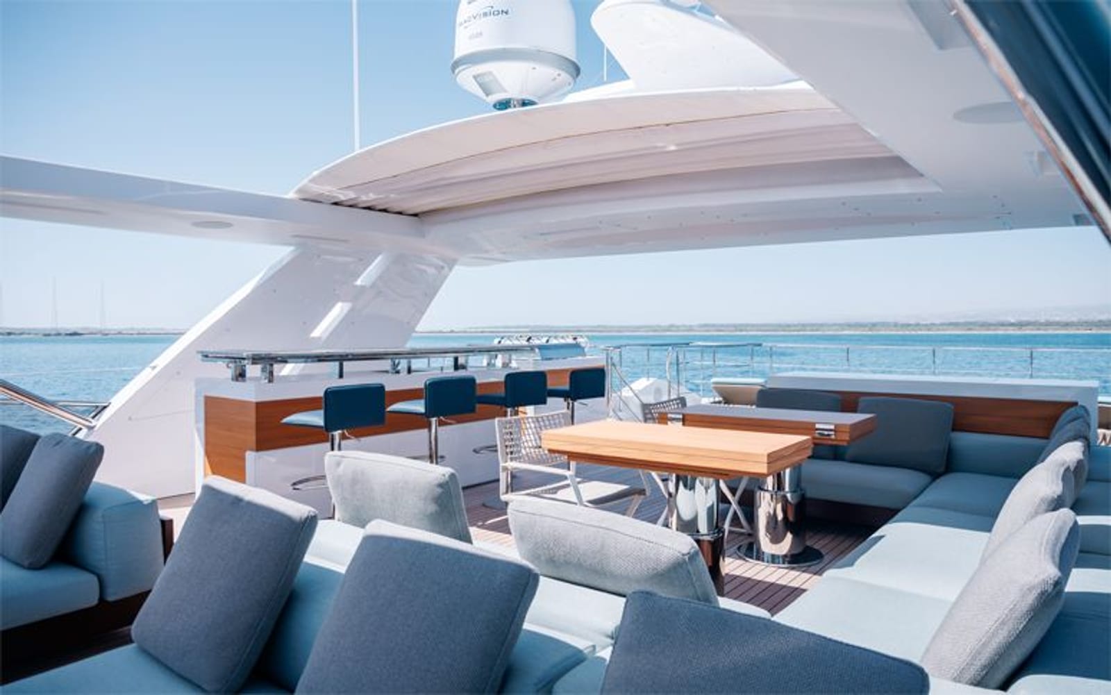 EXINITY Yacht for Sale - IYC