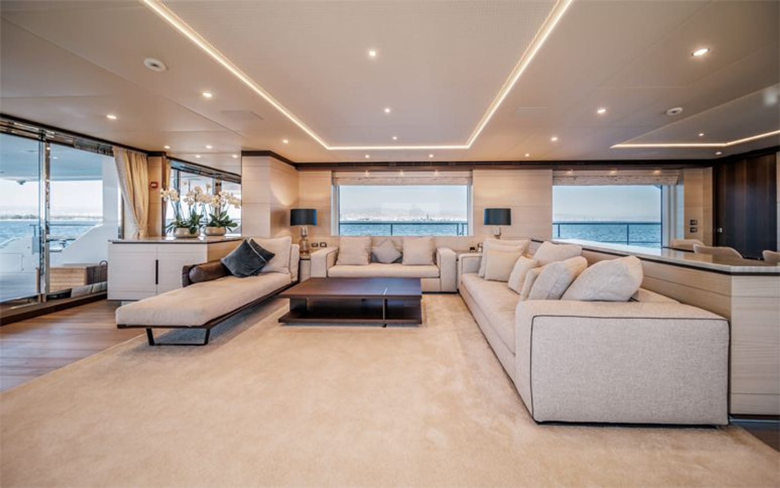 EXINITY Yacht for Sale - IYC