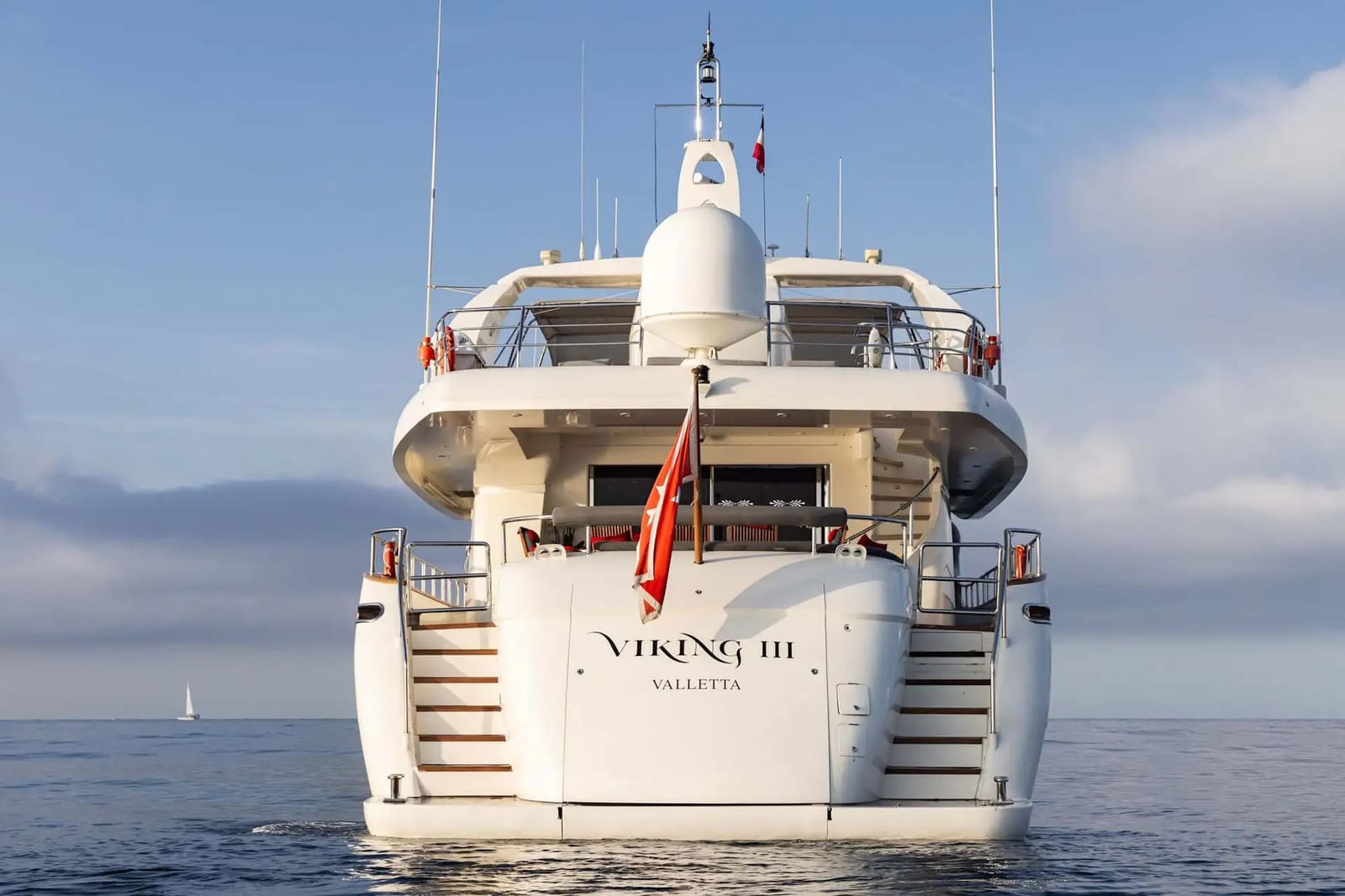 VIKING III Yacht for Charter - IYC