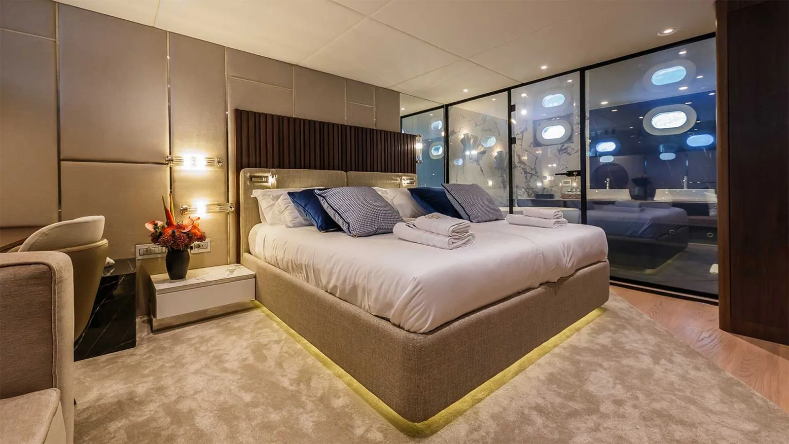 CLASE AZUL Yacht for Sale - IYC