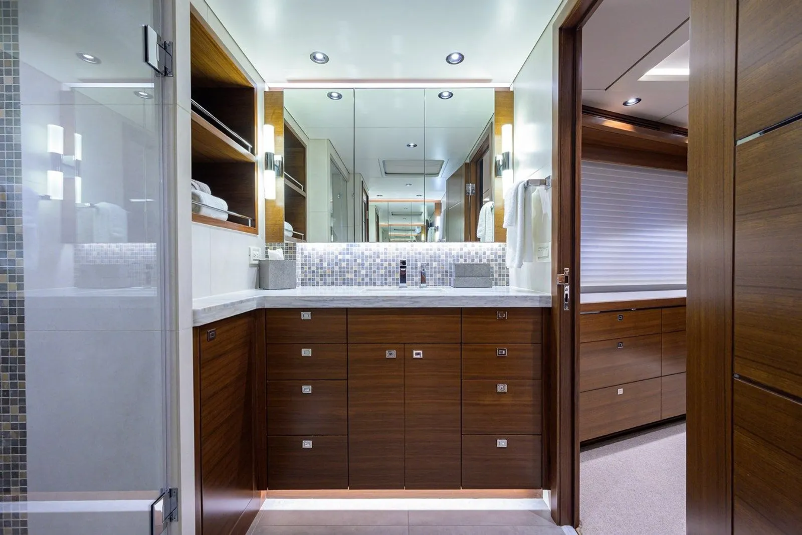 LACEY KAY Yacht for Sale - IYC