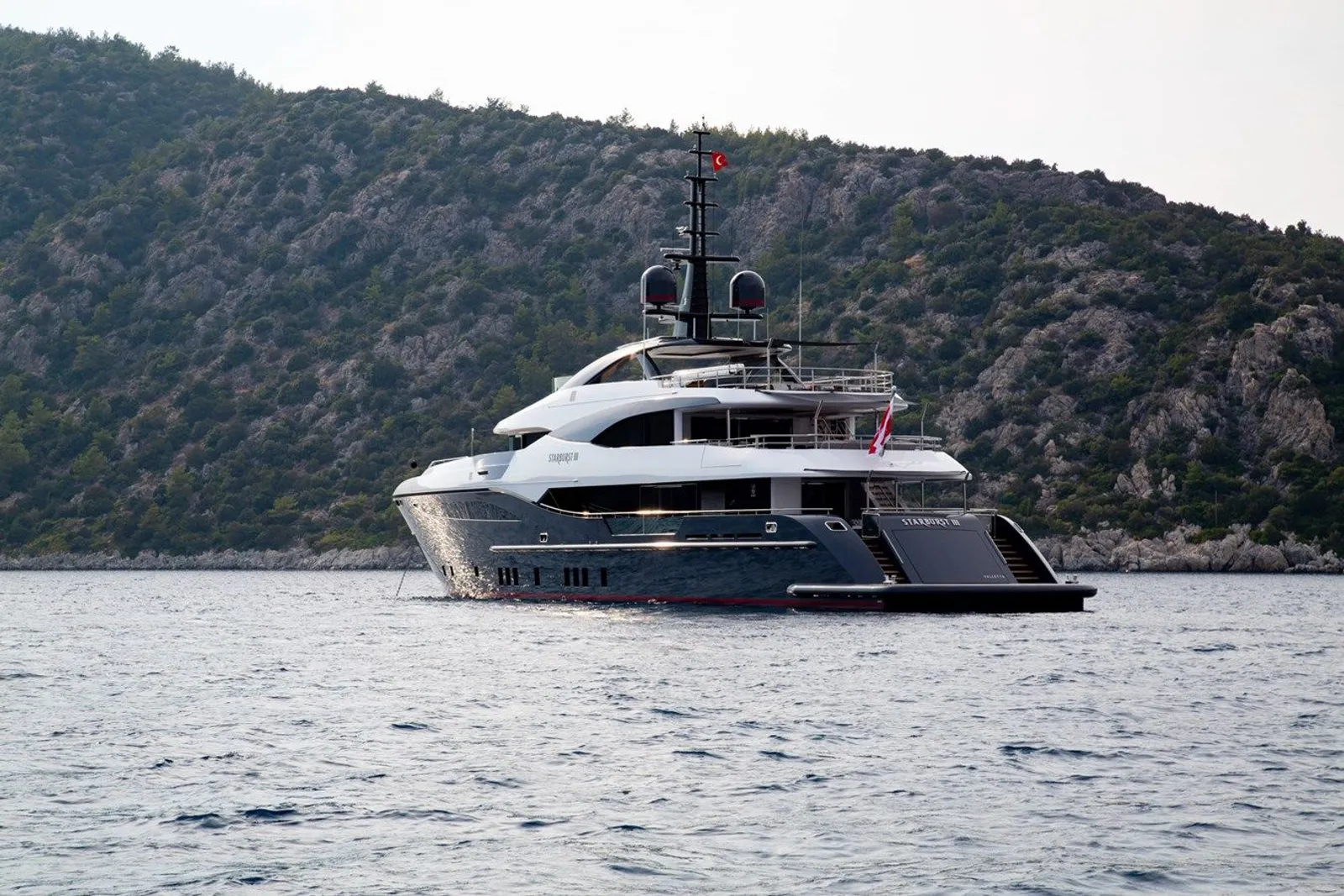 Starburst III Yacht for Sale