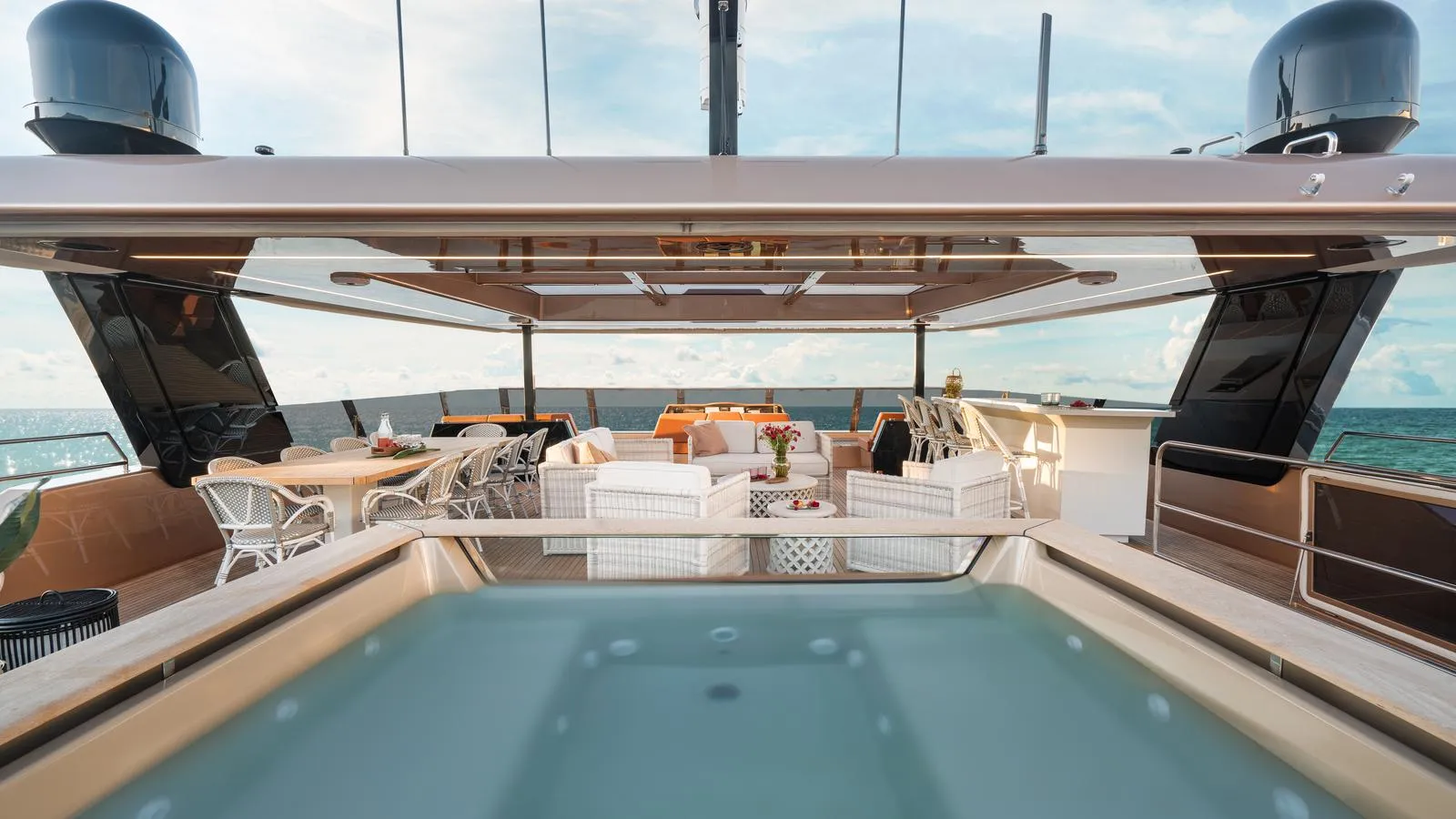 SUNREEF 100 POWER Yacht for Sale - IYC