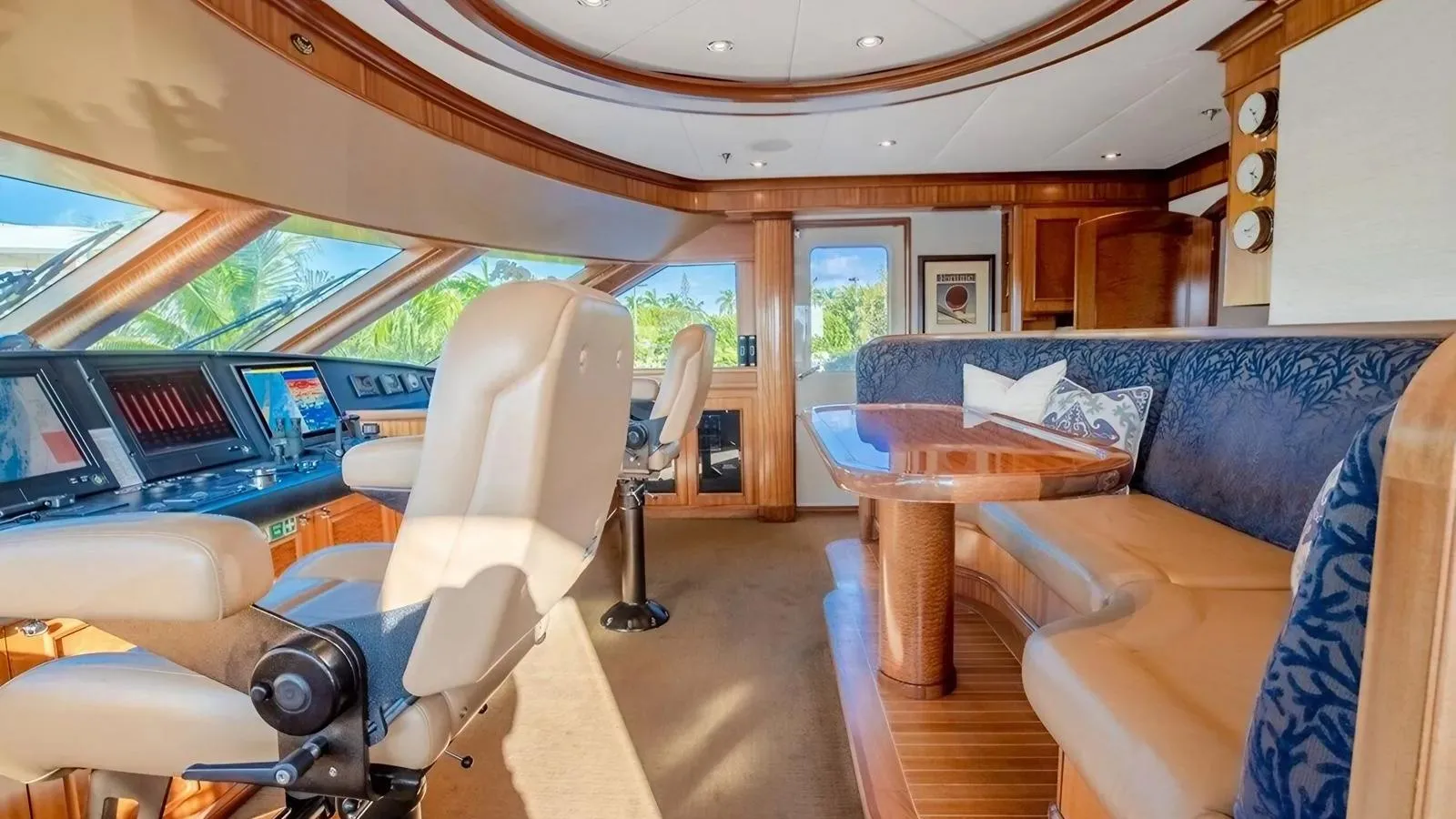 MISS STEPHANIE Yacht for Sale - IYC