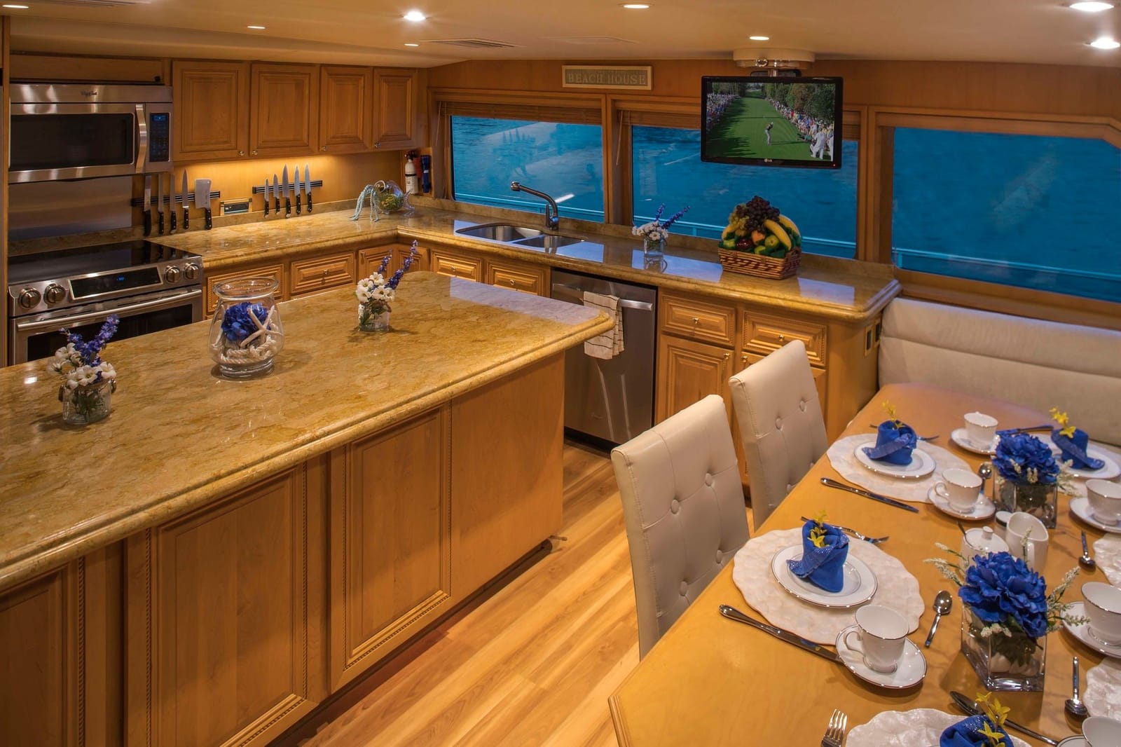 ALEXANDRA JANE Yacht for Charter - IYC