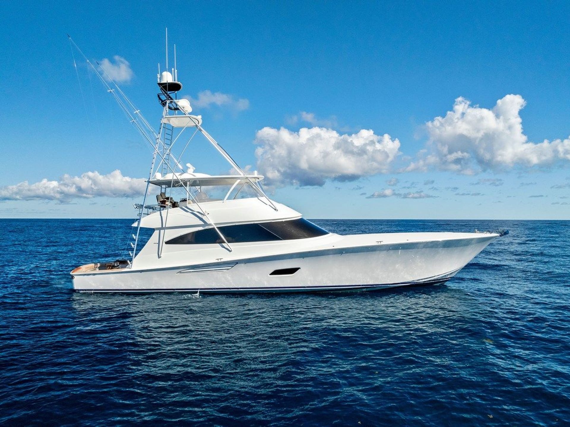CATCH 23 Yacht for Sale - IYC