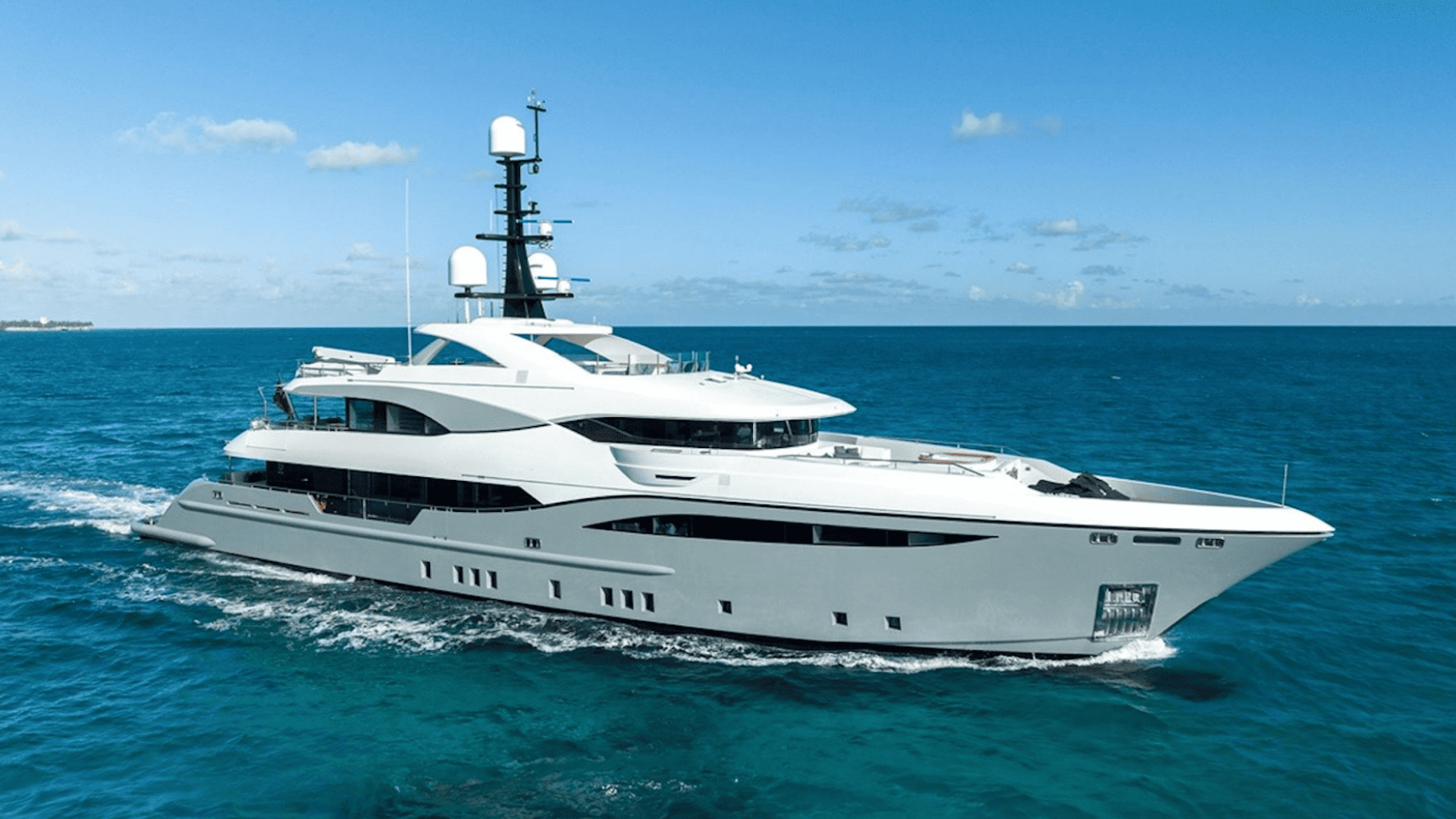 MOONRACKER Yacht for Sale - IYC