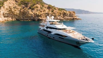 132' 1'' /40.24m Benetti FREE DAY for Sale with IYC