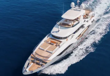 132' 1'' /40.24m Benetti FREE DAY for Sale with IYC