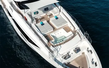 EXINITY Yacht for Sale - IYC