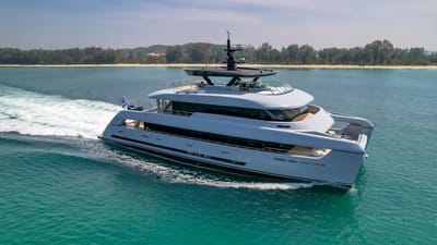 SPACECAT Yacht for Sale - IYC