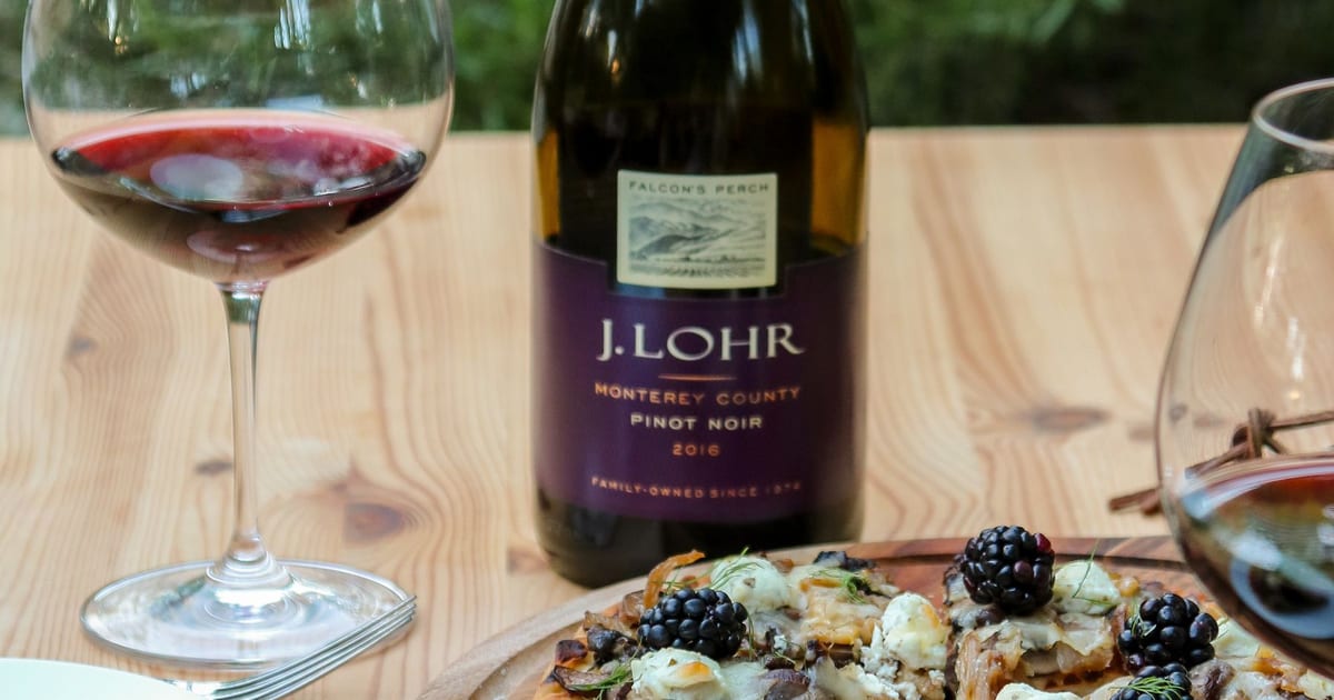 J. Lohr | Mushroom, Blackberry, and Herb Goat Cheese Grilled Flatbread