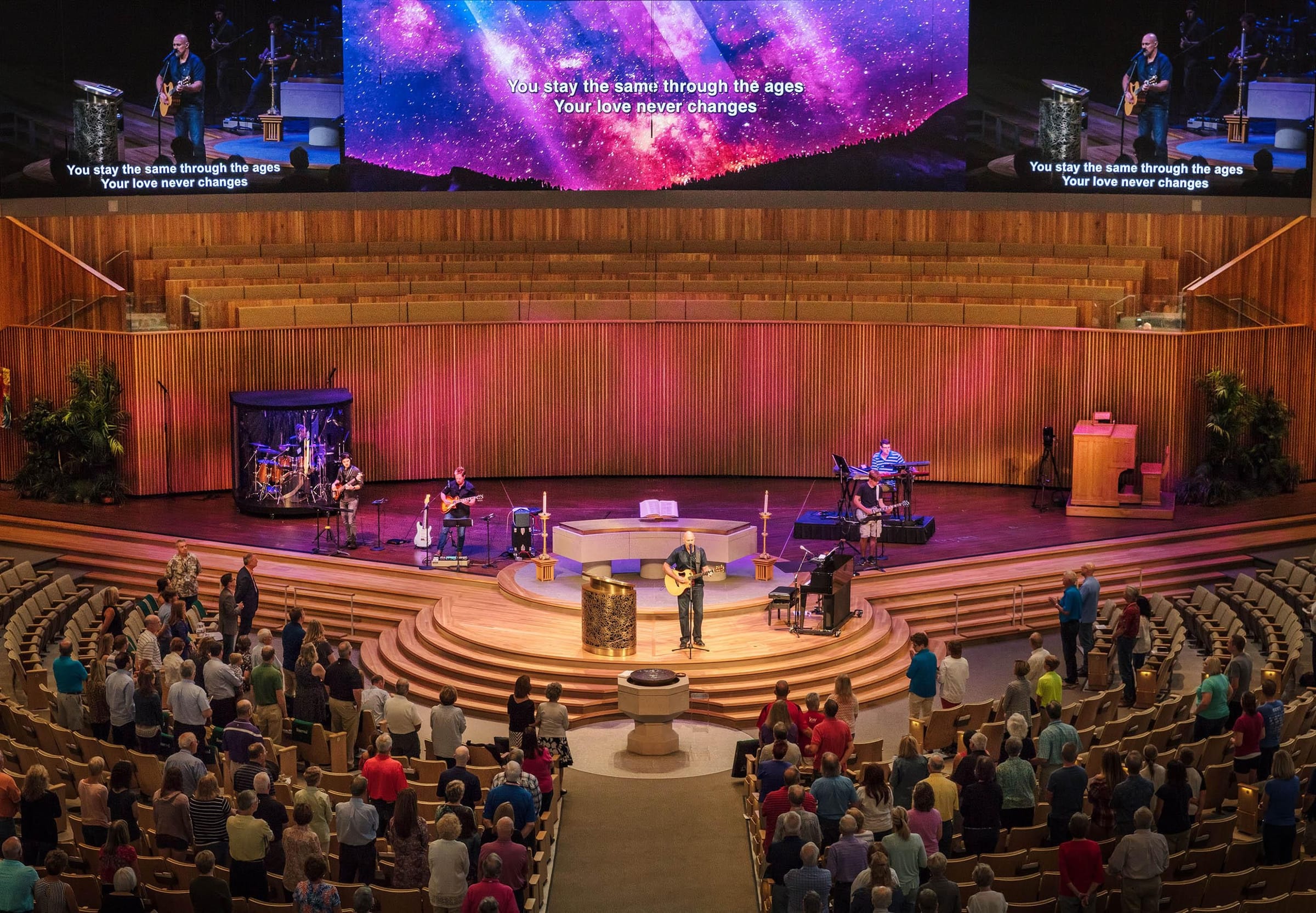 The United Methodist Church of the Resurrection | Schuler Shook