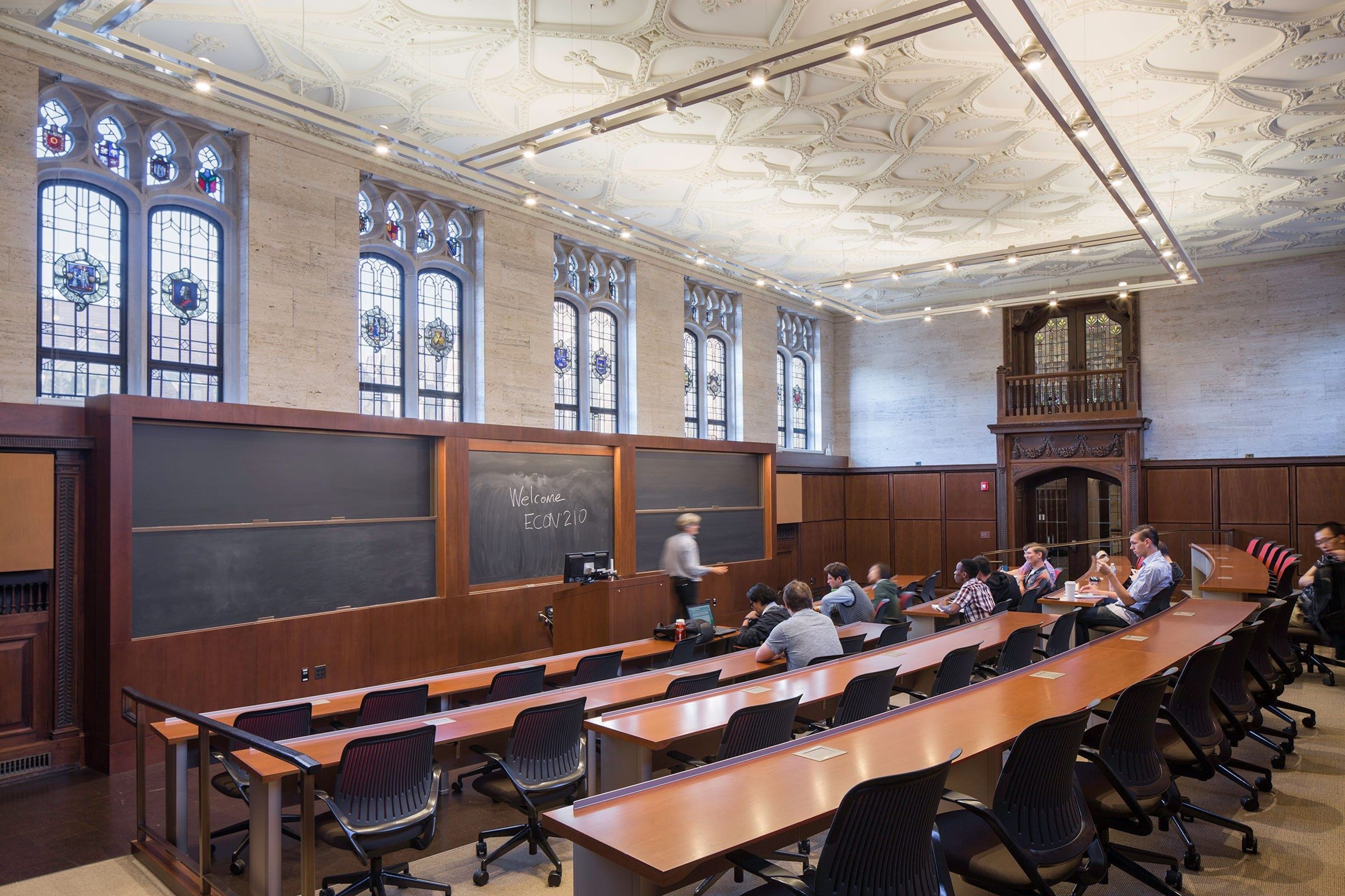 The University of Chicago, Saieh Hall for Economics | Schuler Shook