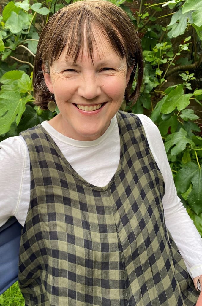 Midge Gillies | Author | Scribe