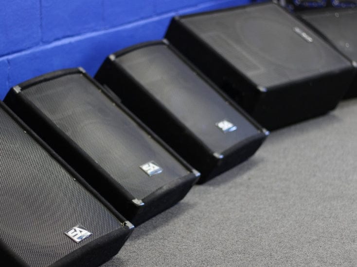 The Right Floor and Stage Monitor Speaker for You | Seismic Audio